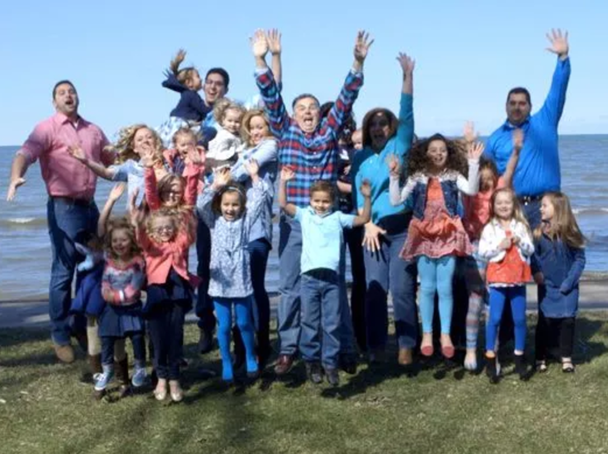 Putnams - The Hollywood Gossip