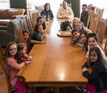 Meet the Putnams: Who is TLC's New, Enormous Family?