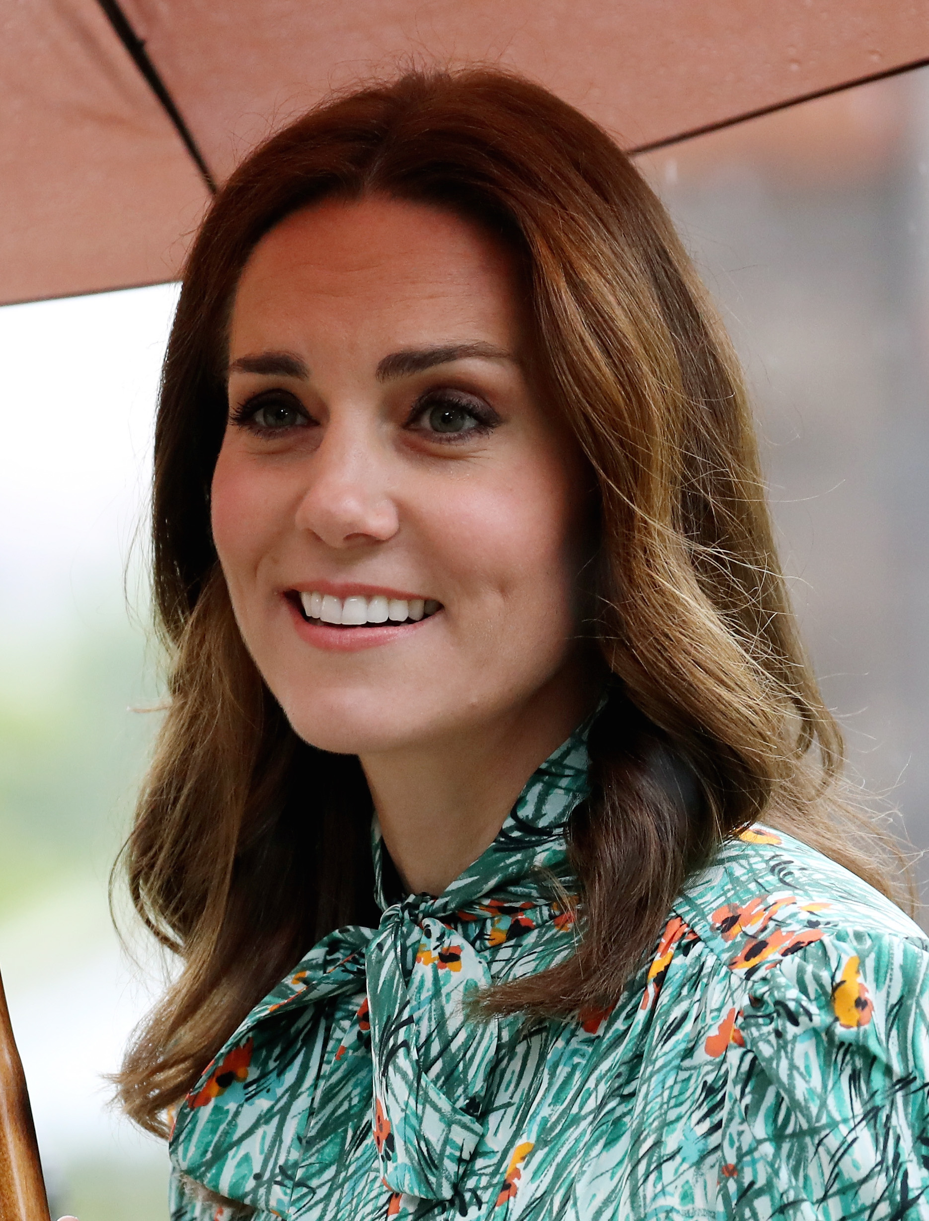 Kate Smiling - The Hollywood Gossip