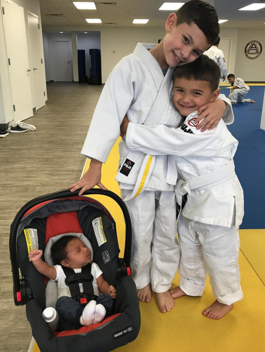 Lincoln, Isaac and Baby Lo - The Hollywood Gossip