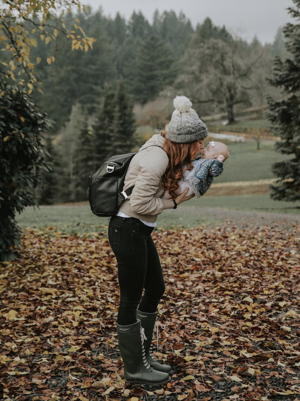 A Smooch for Ember - The Hollywood Gossip