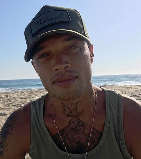 Jeremy Meeks, Beach Selfie - The Hollywood Gossip