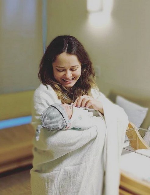 Kirlyam & Alan Cox: 90 Day Fiance Duo Welcomes First Child! - The ...