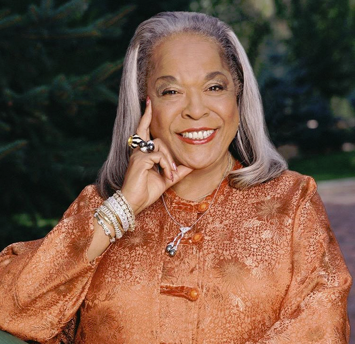 Della Reese Dies; Touched By an Angel Star Was 86 - The Hollywood Gossip