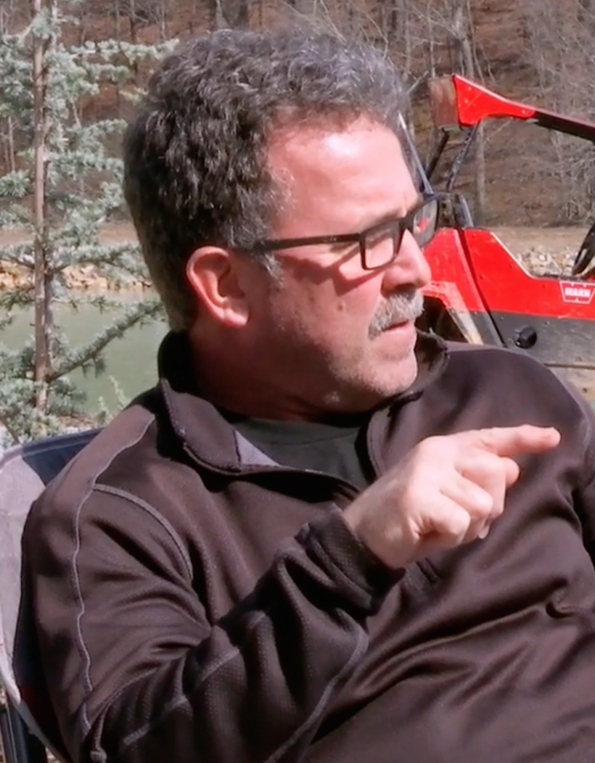 Larry Edwards - The Hollywood Gossip