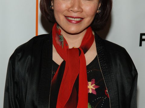 Elizabeth Sung - The Hollywood Gossip