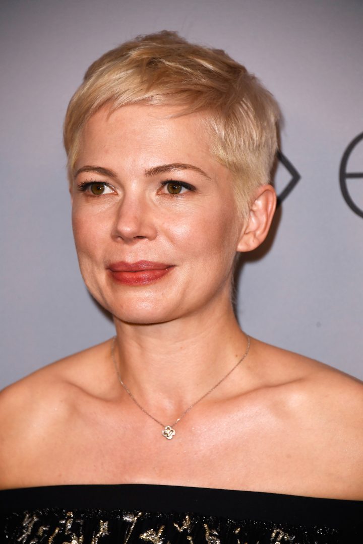 Michelle Williams Makes Like Marilyn Monroe