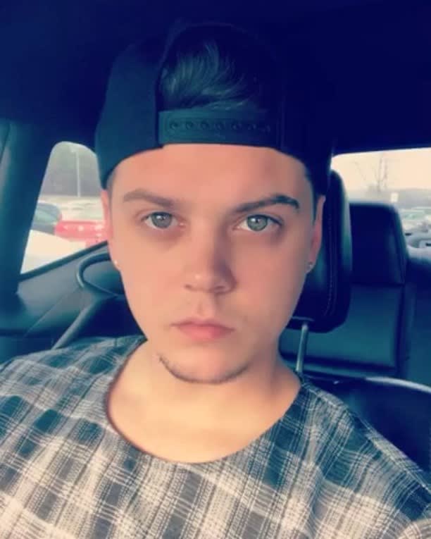 Tyler Baltierra: I'm Going to Therapy! - The Hollywood Gossip
