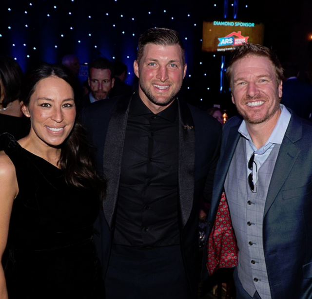 Tim Tebow and Camilla Belle: Meet The Parents! - The Hollywood Gossip