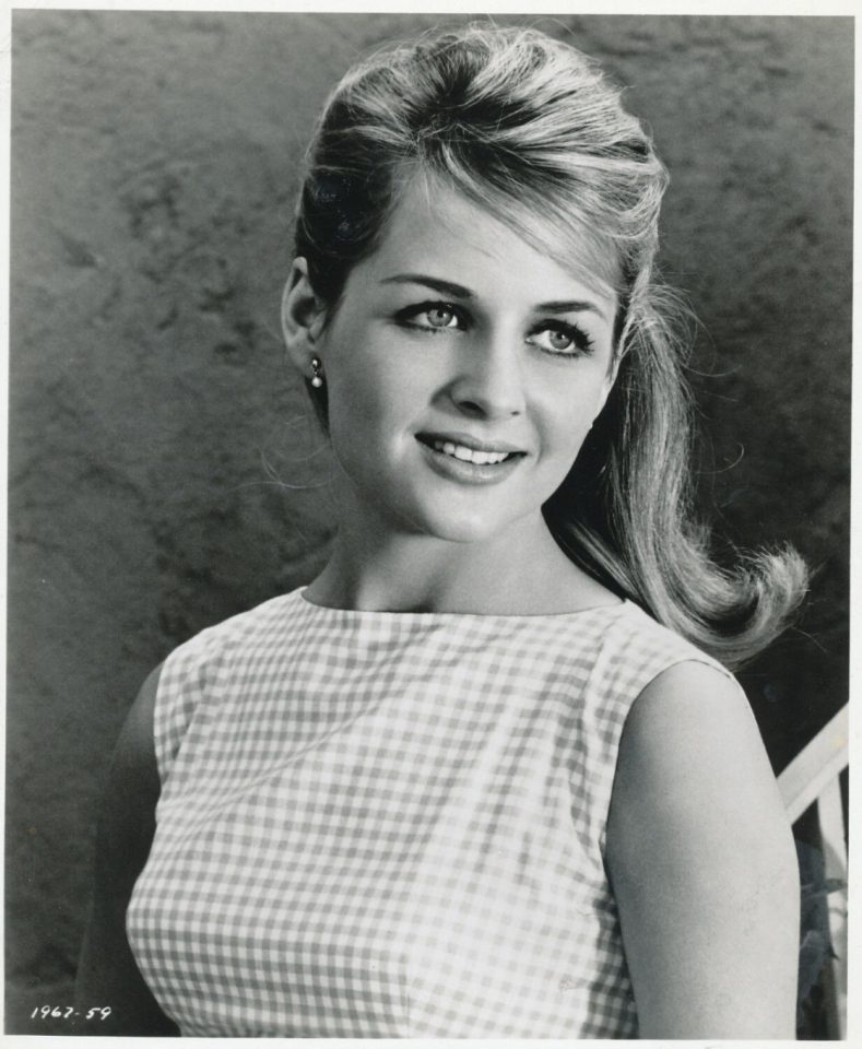 K Harmon - The Hollywood Gossip