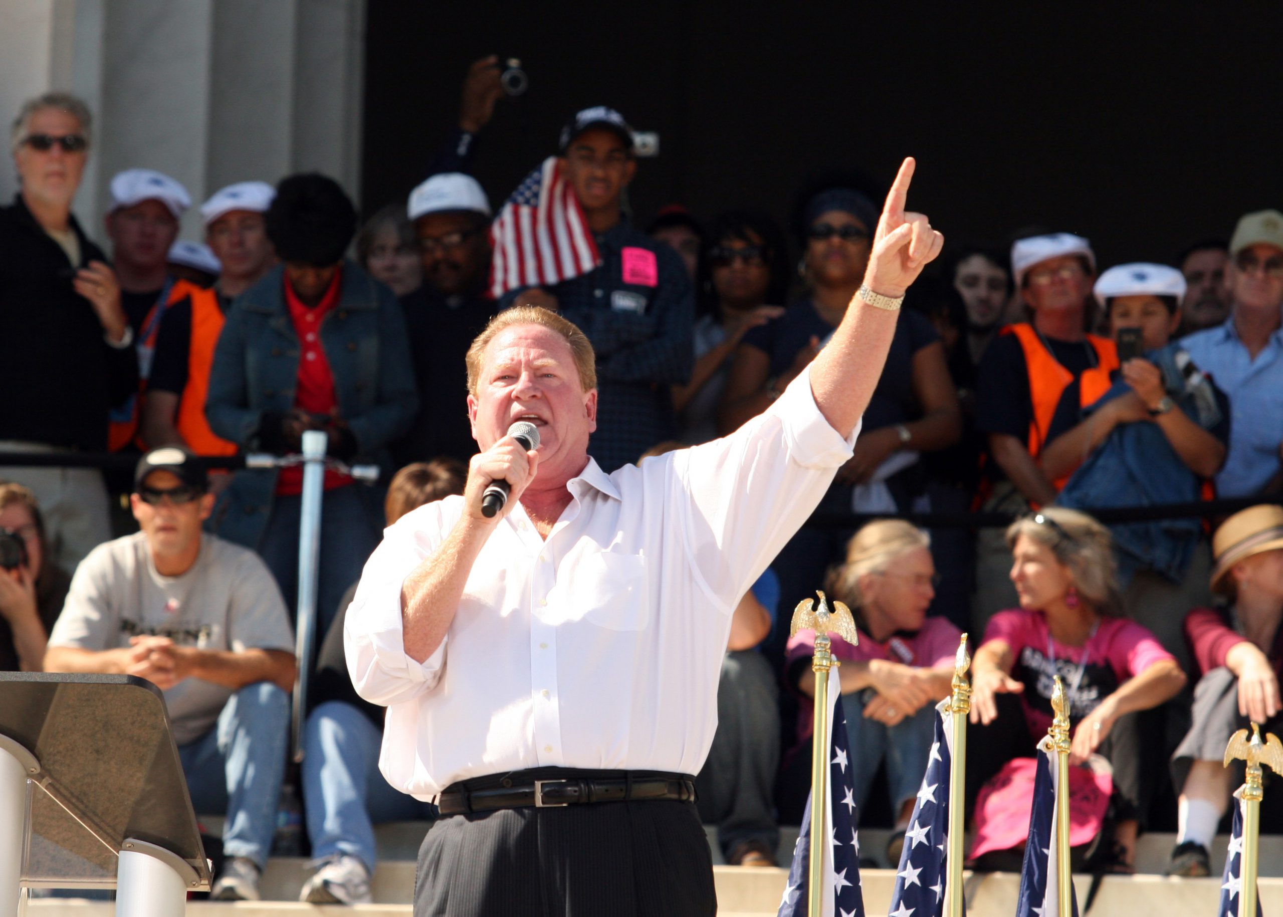 Ed Schultz Picture - The Hollywood Gossip