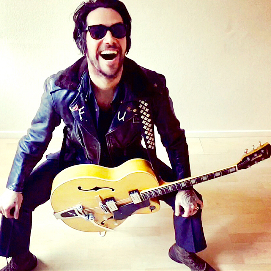 Justin-Bobby Brescia Plays Music - The Hollywood Gossip