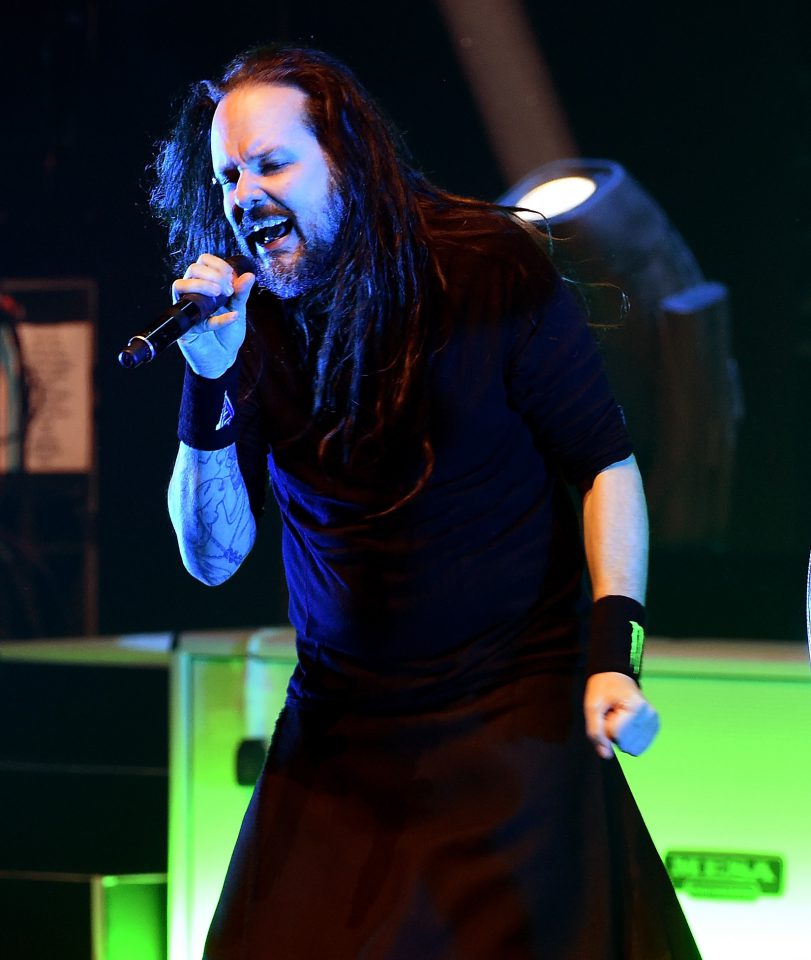 Korn Singer - The Hollywood Gossip