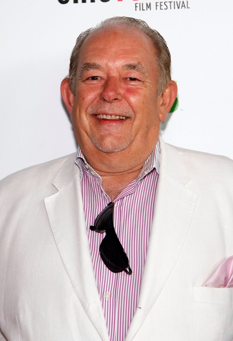 Robin Leach Photo - The Hollywood Gossip