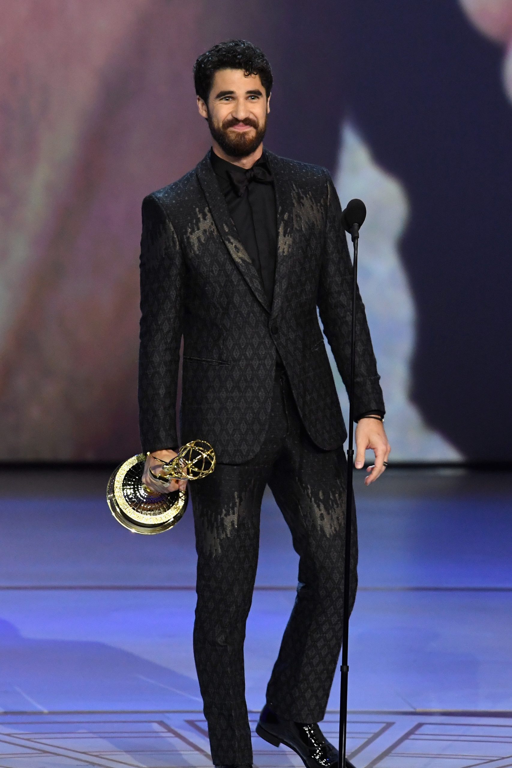 Darren Criss Comes Out... as Straight!