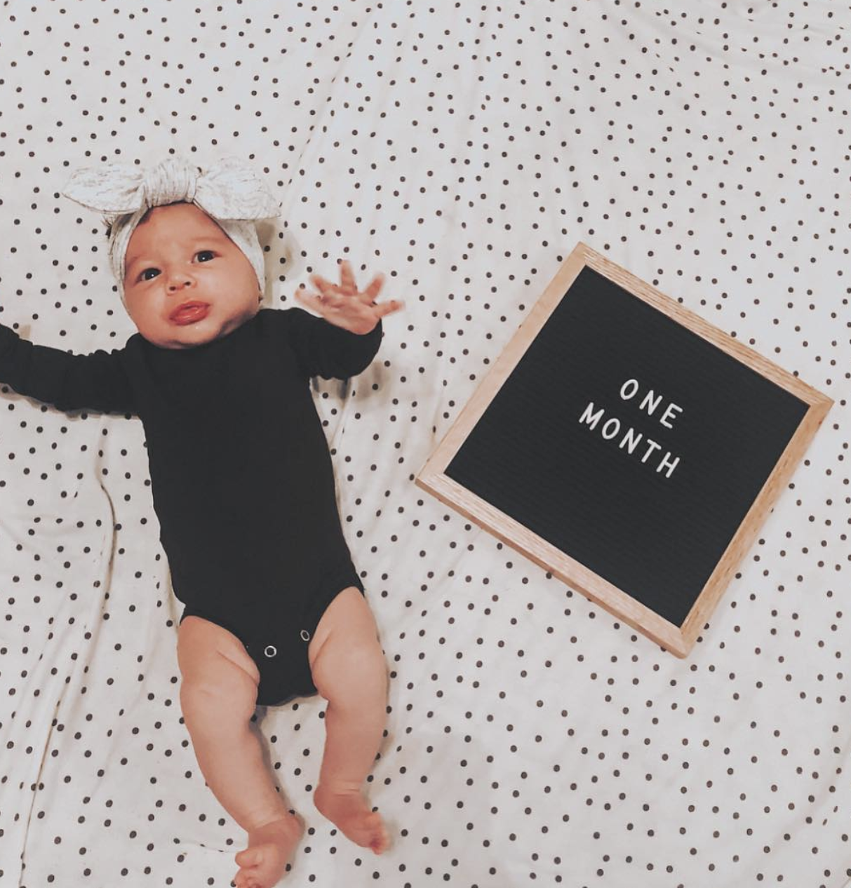 Chelsea Houska Shows Off Two-Month Old Baby Layne! - The Hollywood Gossip