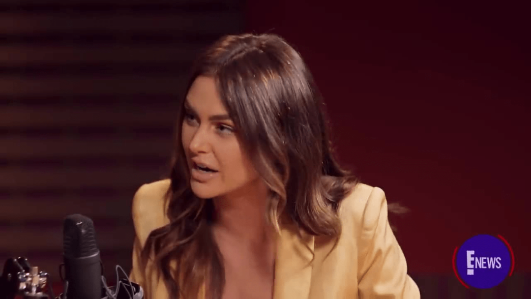 Lala Kent Thirst Traps Fans With Bare Booty Shower Snap - The Hollywood ...