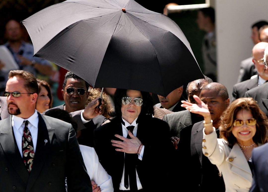 Michael Jackson Estate Targeted LaToya Jackson Over Explosive "Murder ...