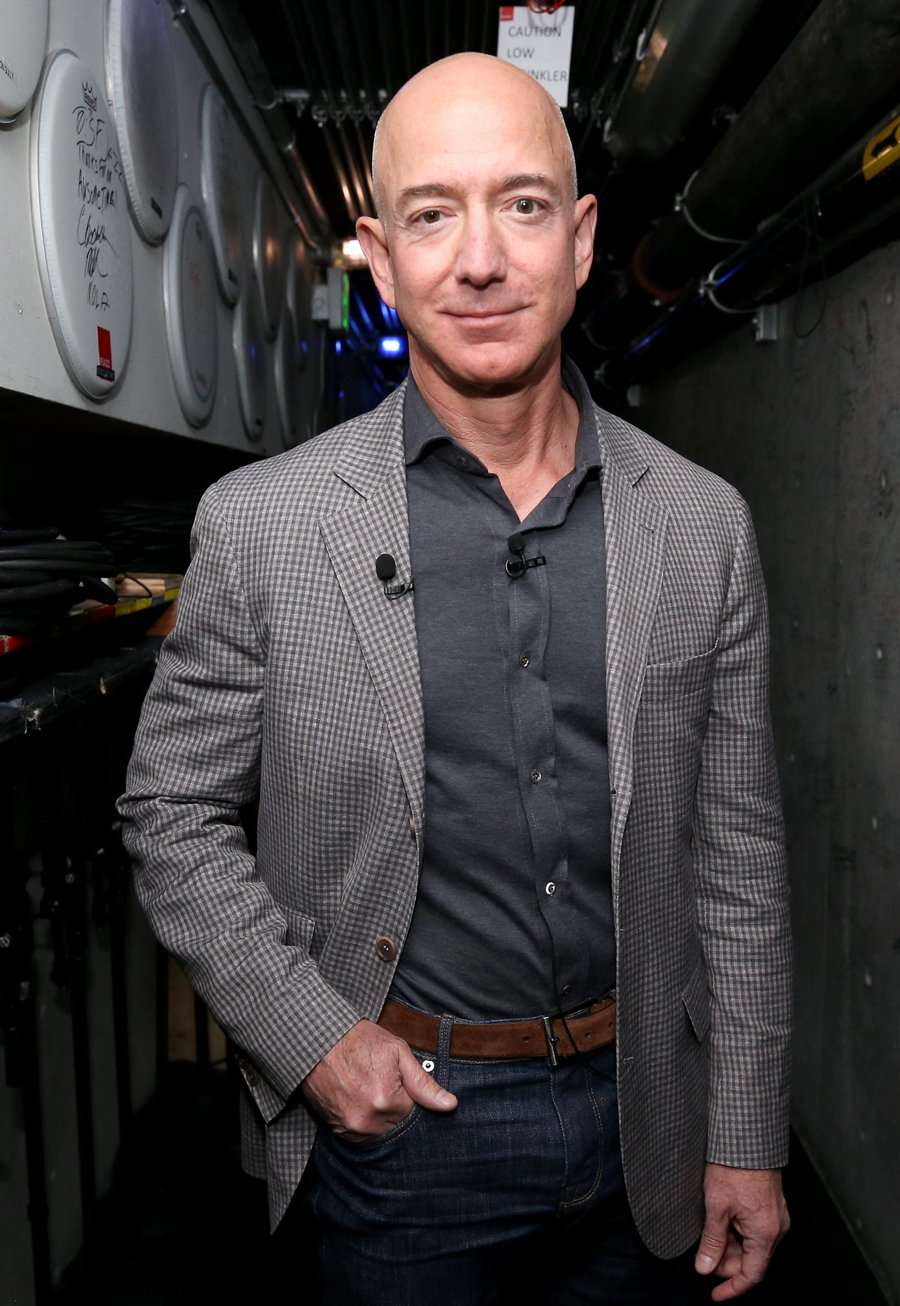 Bezos, Jeff - The Hollywood Gossip