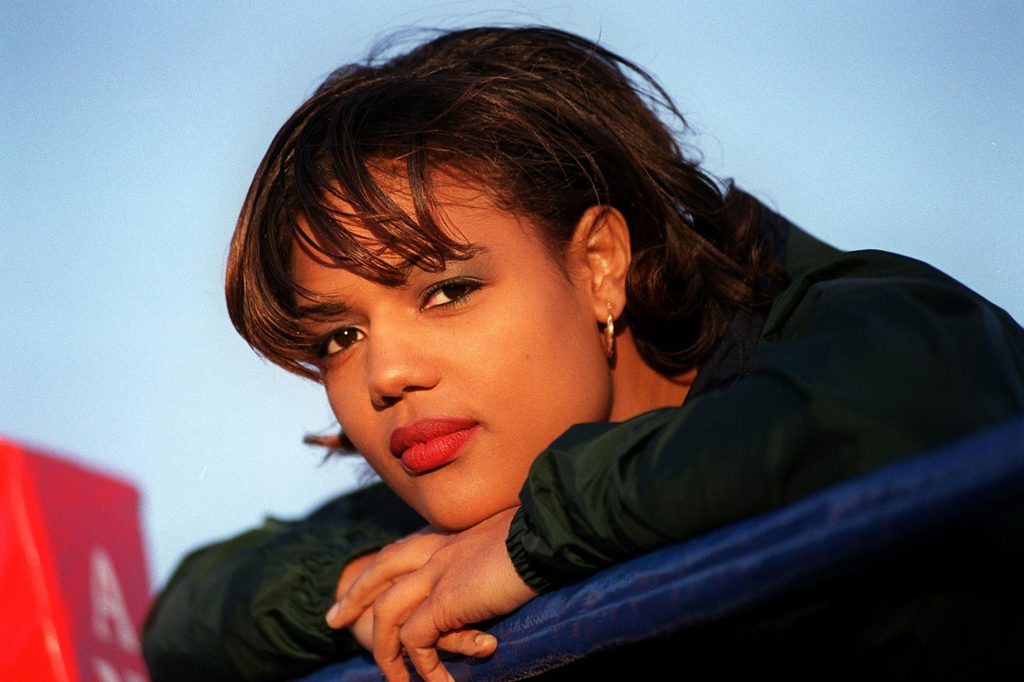 Freeda 4 - The Hollywood Gossip