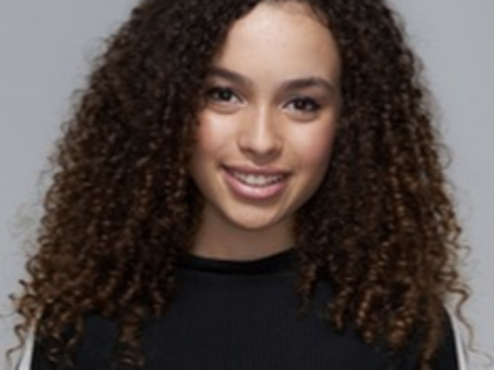 Naylor - The Hollywood Gossip