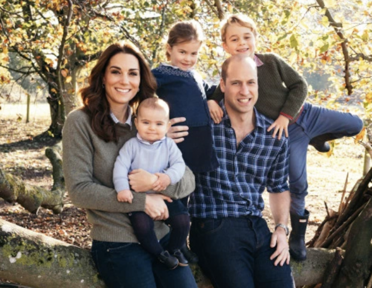 Prince Louis Flaunts First-Ever Teeth in Precious New Birthday Photos ...