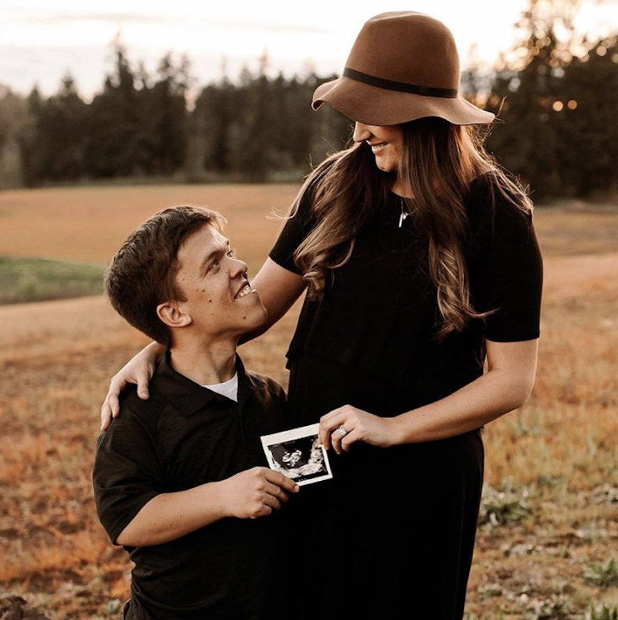 Tori Roloff: Will She Give Birth to a Dwarf? - The Hollywood Gossip