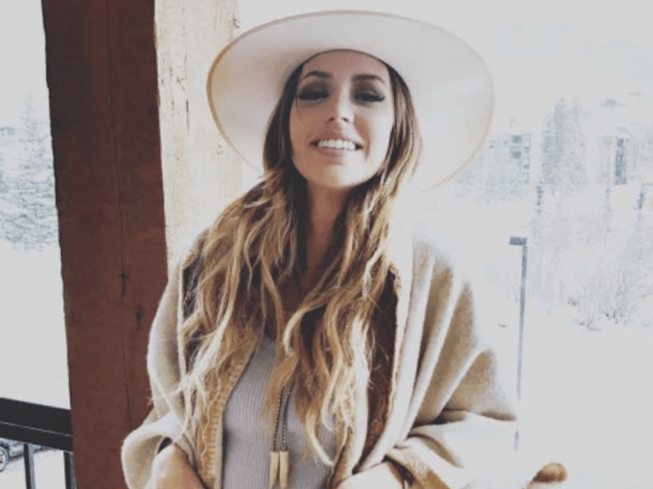 Kylie Rae Harris Dies in Car Crash; Country Singer Was 30 - The ...