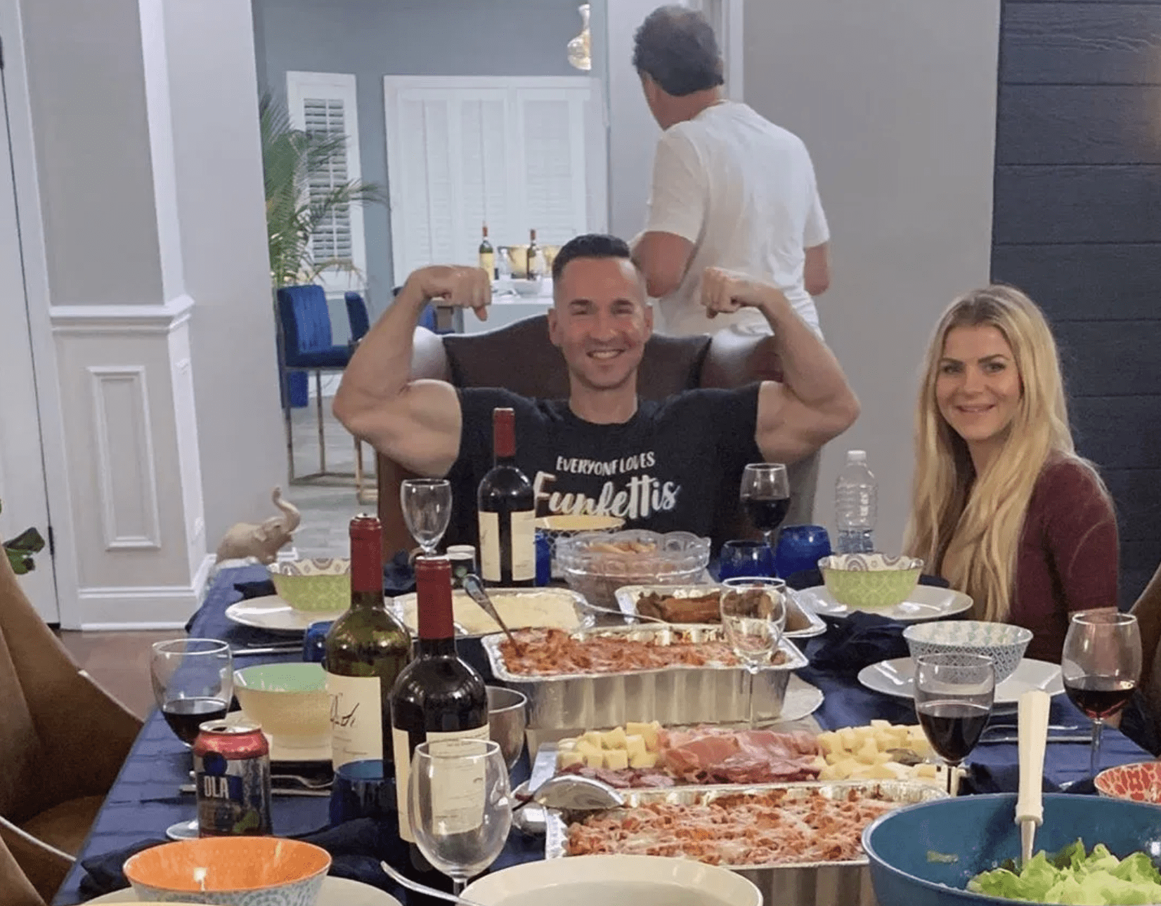 The Sitch Is Back - The Hollywood Gossip