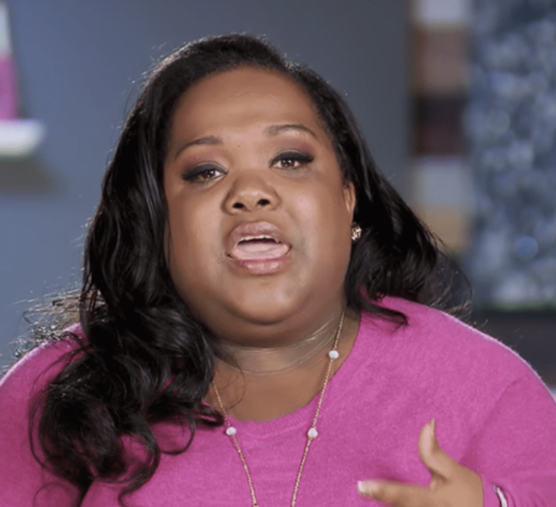 Ashley "Minnie" Ross - The Hollywood Gossip