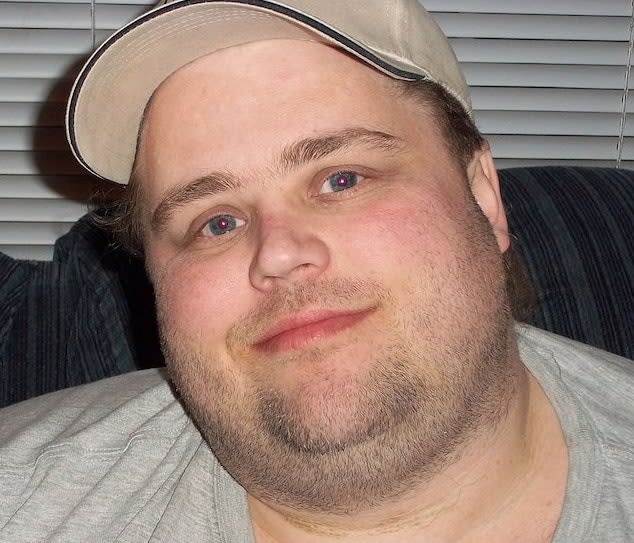 James King Snapshot - The Hollywood Gossip