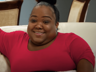 Ms. Minnie - The Hollywood Gossip