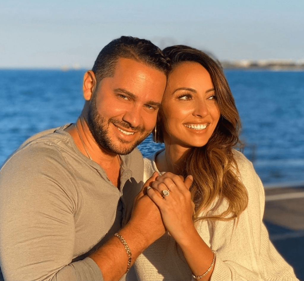 Jonathan Rivera Engaged to Janelle Miller - The Hollywood Gossip