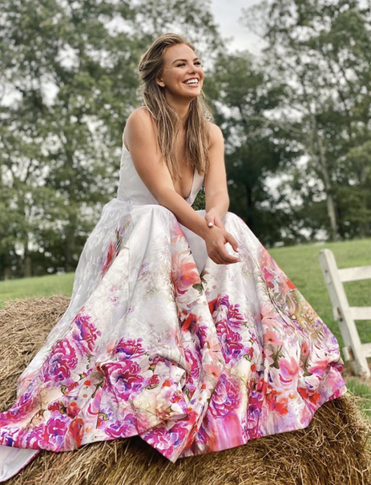 Hannah Brown Goes Full Beast Mode, Bares It ALL on Instagram - The ...