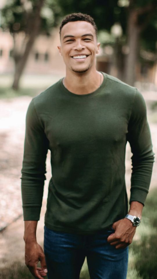 Dale Moss: Get to Know the Hunk Who Blows Up The Bachelorette!