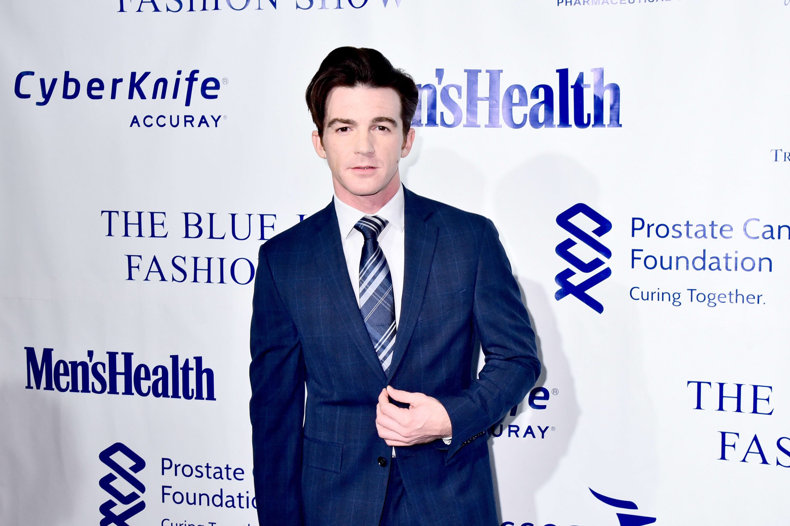 Drake Bell Accused of Abuse by Ex-Girlfriend; Actor Denies Allegations ...
