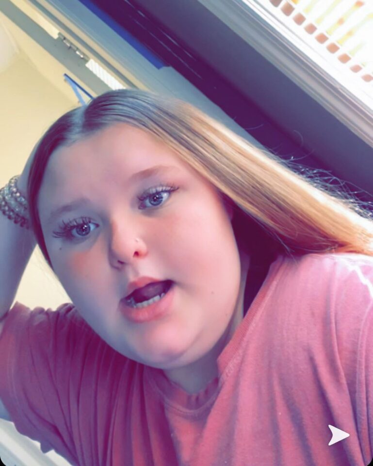 Alana Thompson Sporting Straightened Hair - The Hollywood Gossip