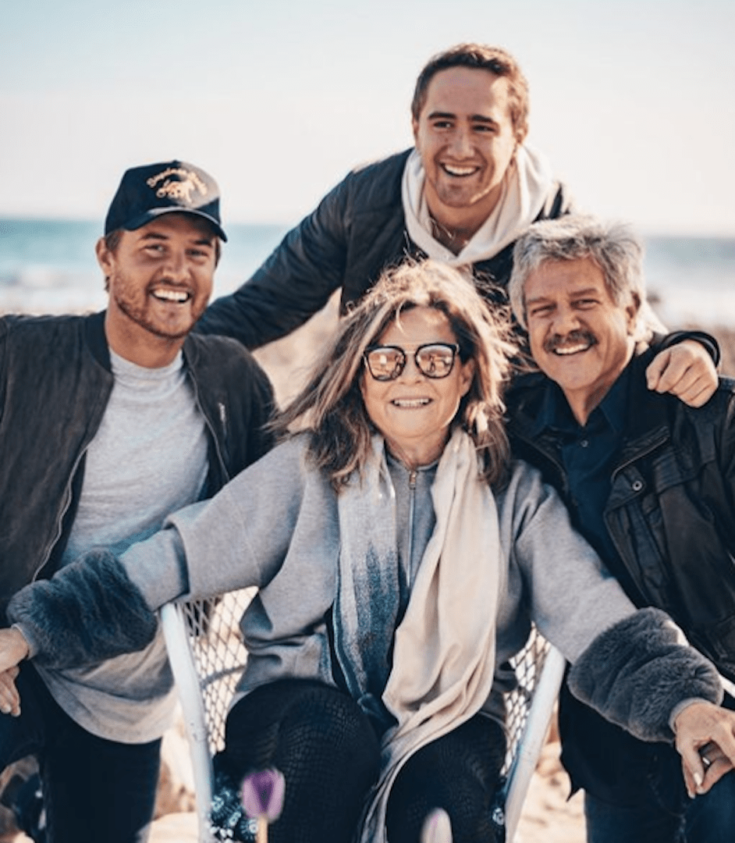 Peter Weber's Mom: Yup, She Played a Role in His Split from Kelley ...