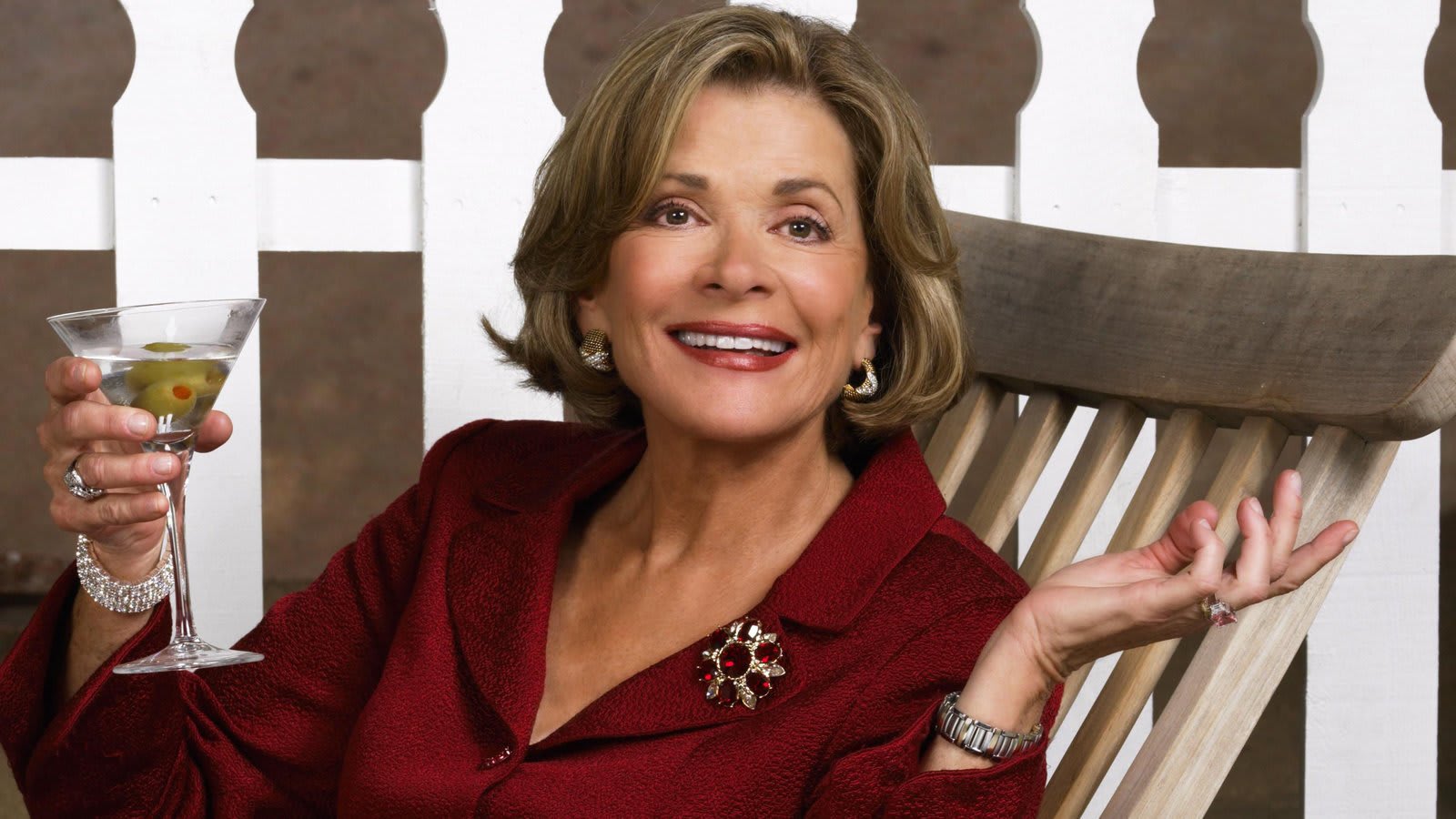 Jessica Walter Dies; Emmy-Winning Legend Was 80 - The Hollywood Gossip