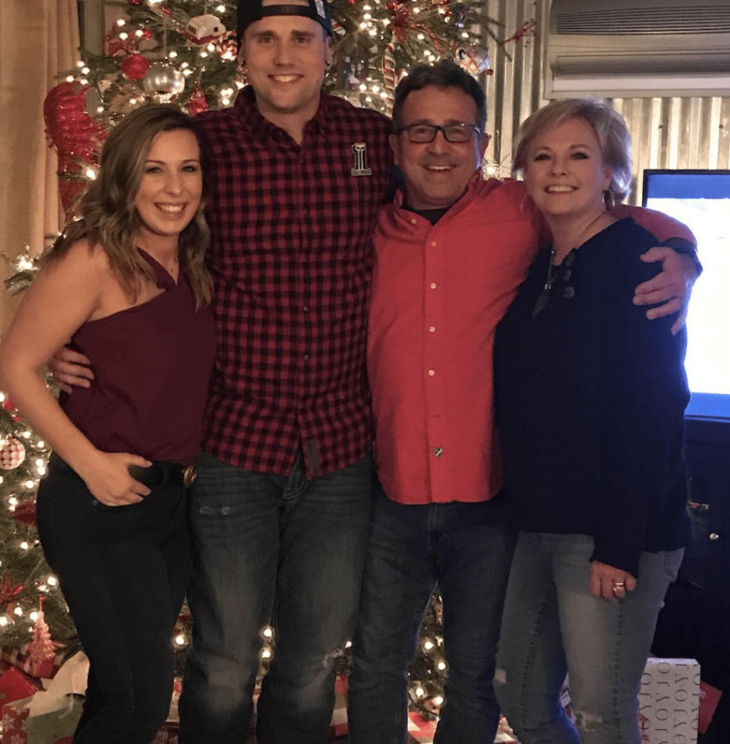 Ryan Edwards and Family Photo - The Hollywood Gossip