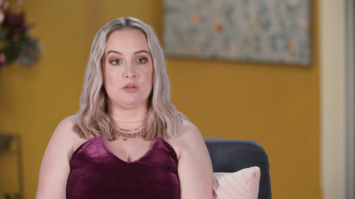 Elizabeth Potthast LUNGES at Sister Becky in 90 Day Fiance Brawl! - The ...