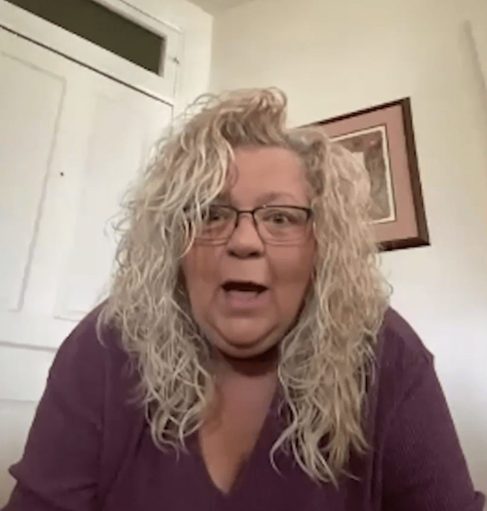 Lisa Hamme: I Hope 90 Day Fiance Takes Me Back! I'd Be Great on Pillow ...