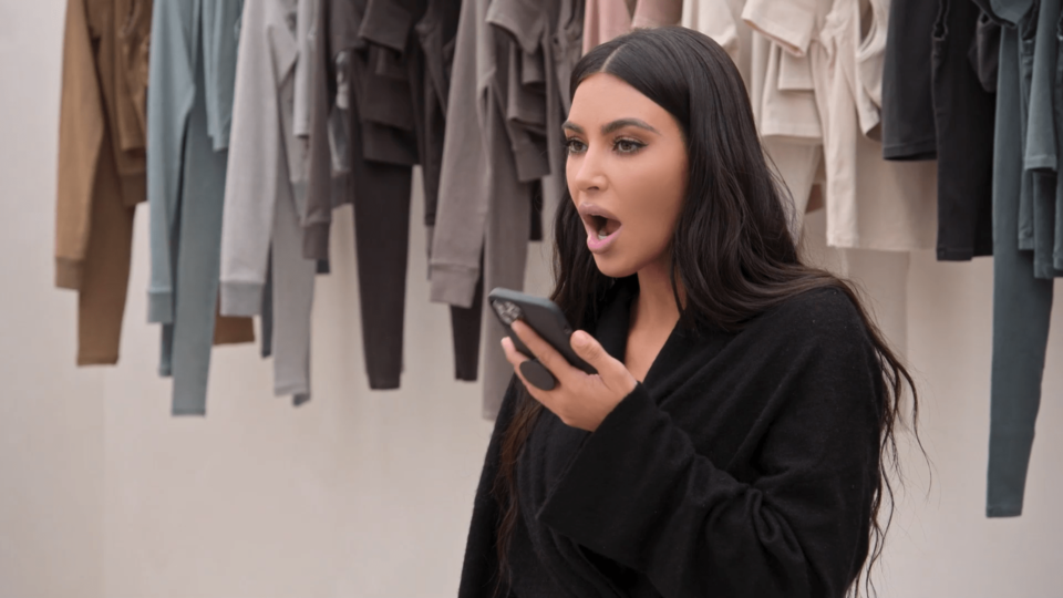 Kim Kardashian Fumbles Response to "Nobody Wants to Work Anymore ...