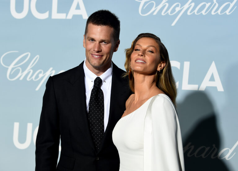 Tom Brady's New Girlfriend: Still with Irina Shayk & a New Model?!