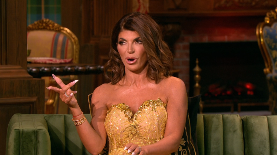 Teresa Giudice Looks Unrecognizable During "Photoshop Rampage," Fans Accuse