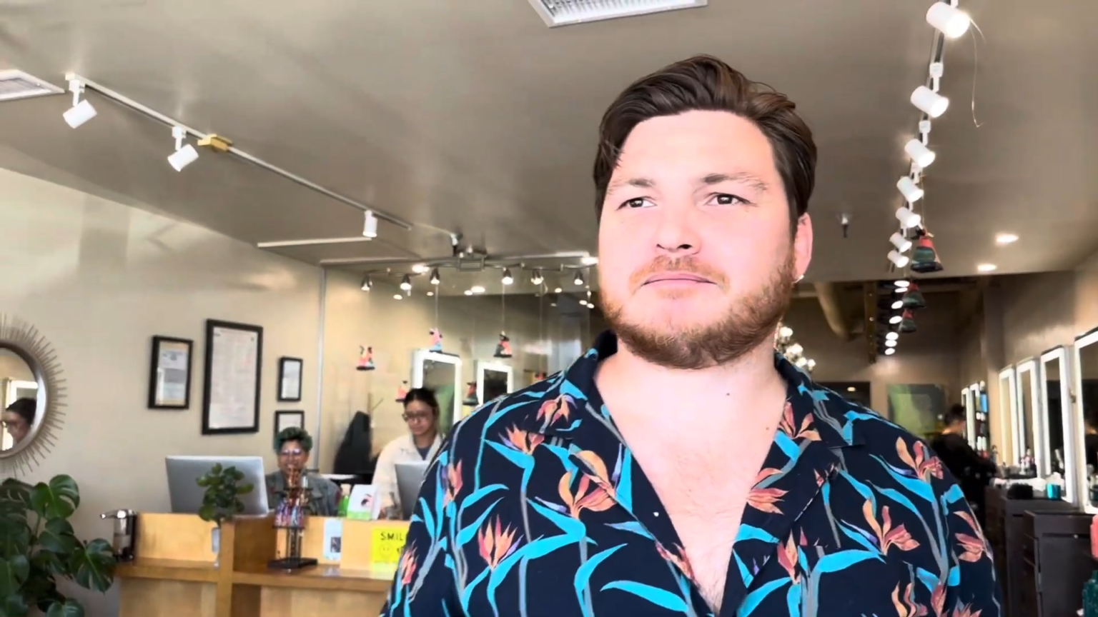 Syngin Colchester Divides Fans with Dramatic Makeover