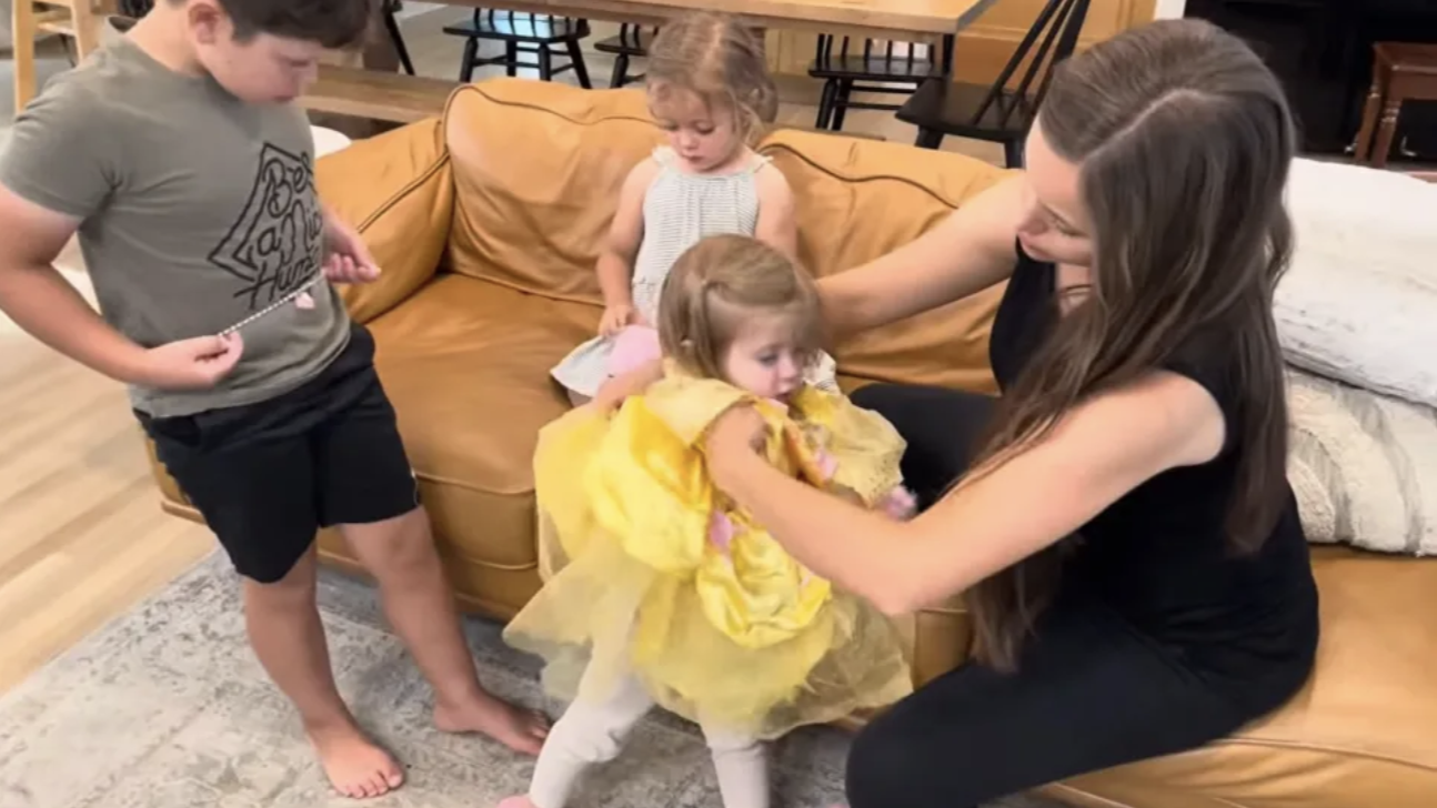 Jessa Duggar Plotting Baby Reveal to Sabotage Launch of Jill Duggar's Book?