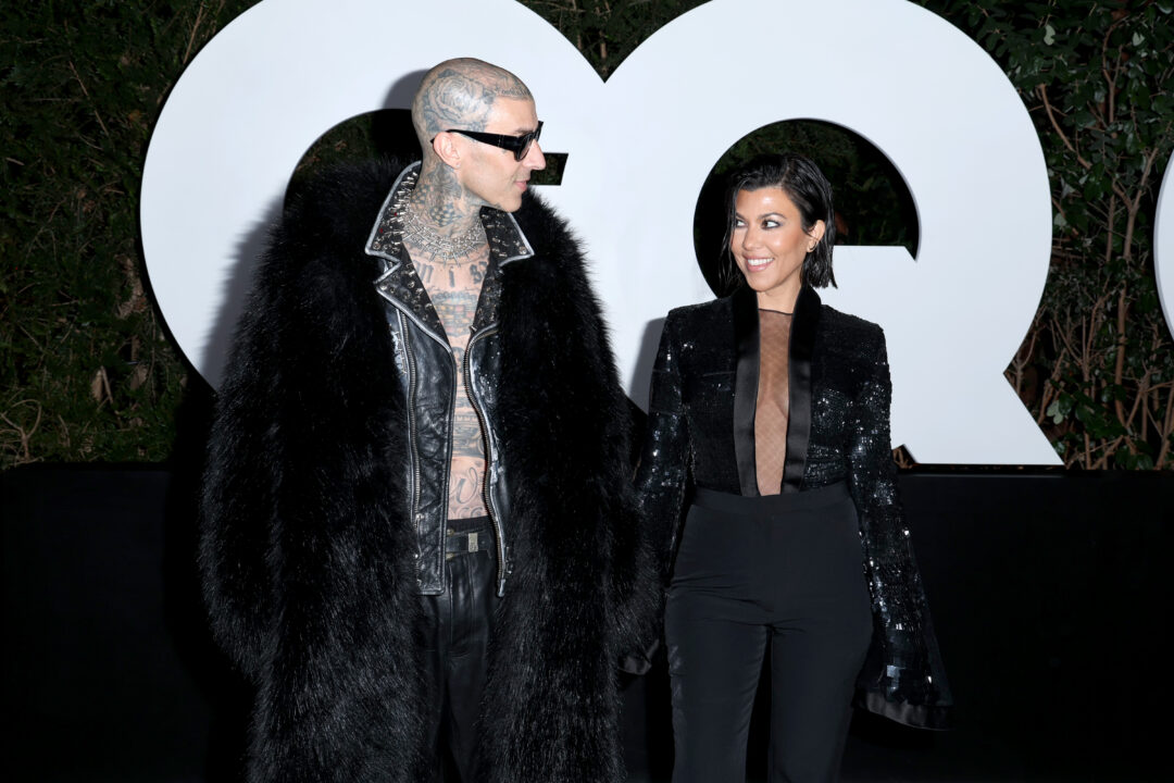 Kourtney Kardashian Feuding with Kim Over Affair with Travis?