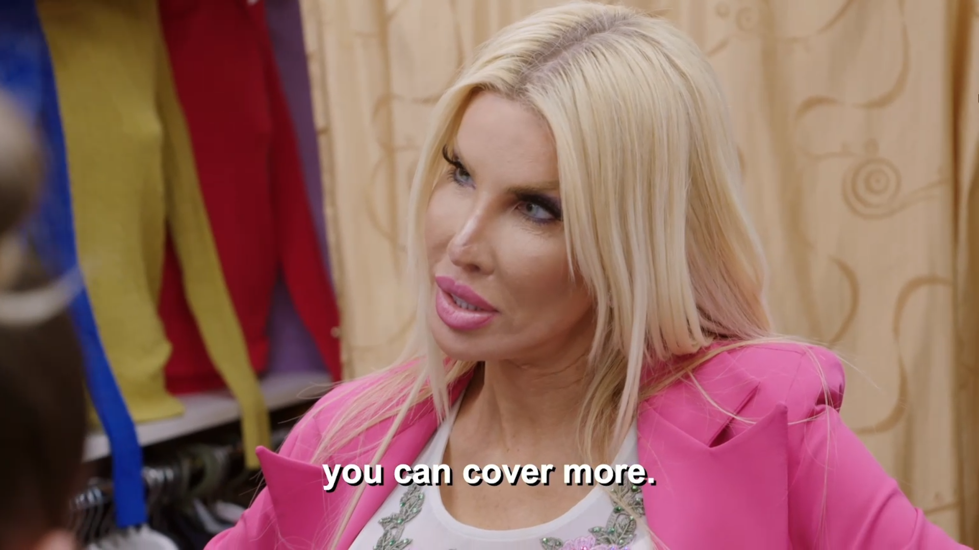 90 Day Fiance: Justin Wants Nikki to Cover Up for His Parents