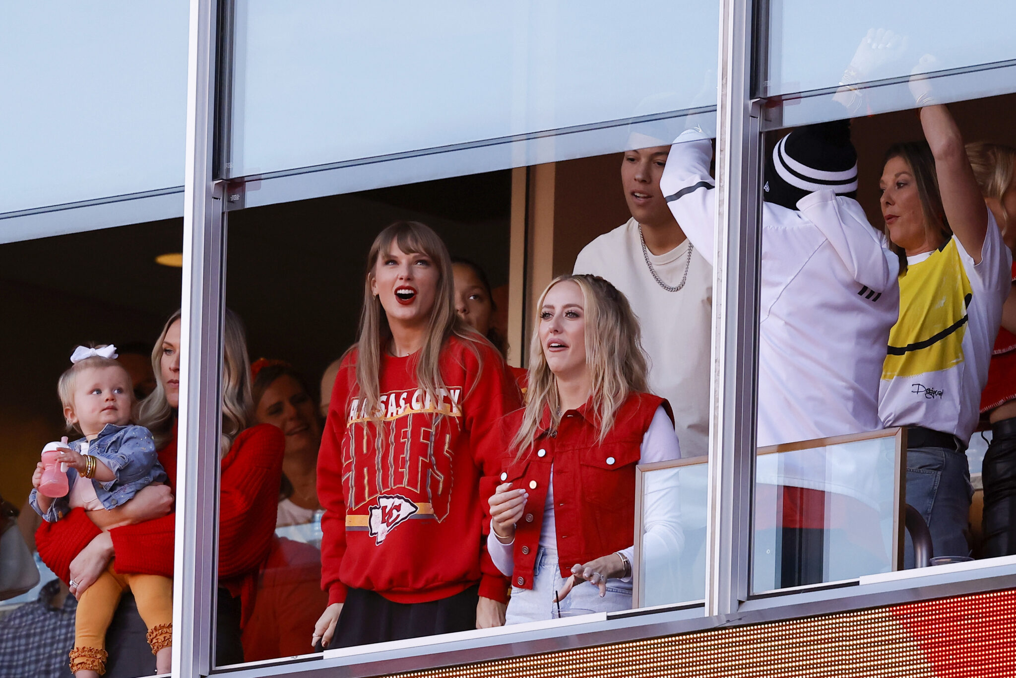 Taylor Swift and Travis Kelce Aren't a Publicity Stunt